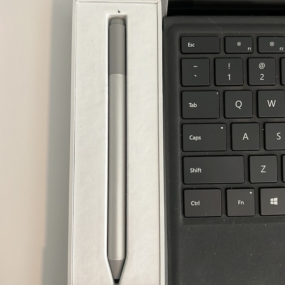 Microsoft | Tablets & Accessories | Microsoft Surface Pro 7 Model 866 ...